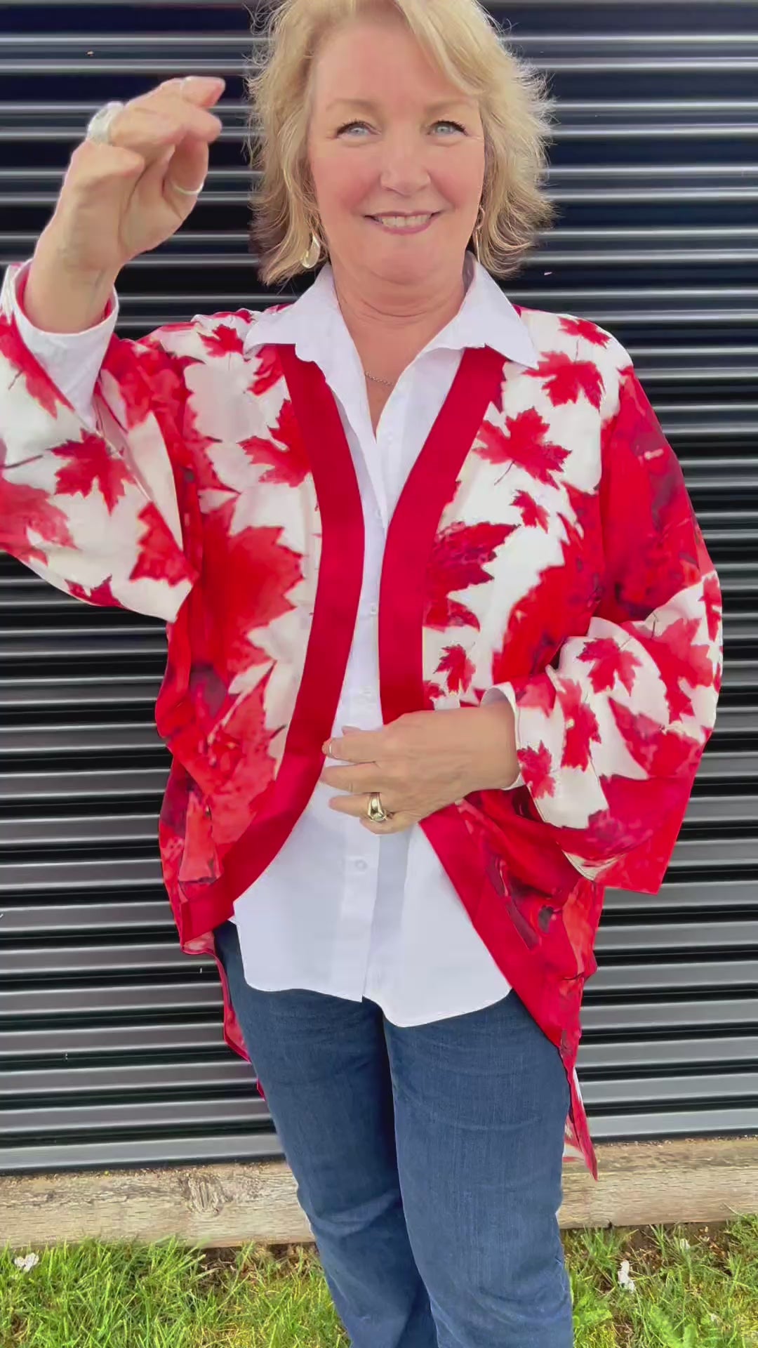 D-17B THE TRUE NORTH STRONG AND FREE-- BLESSING CANADA KIMONO LONG – Love's Pure Light Luxury Silks